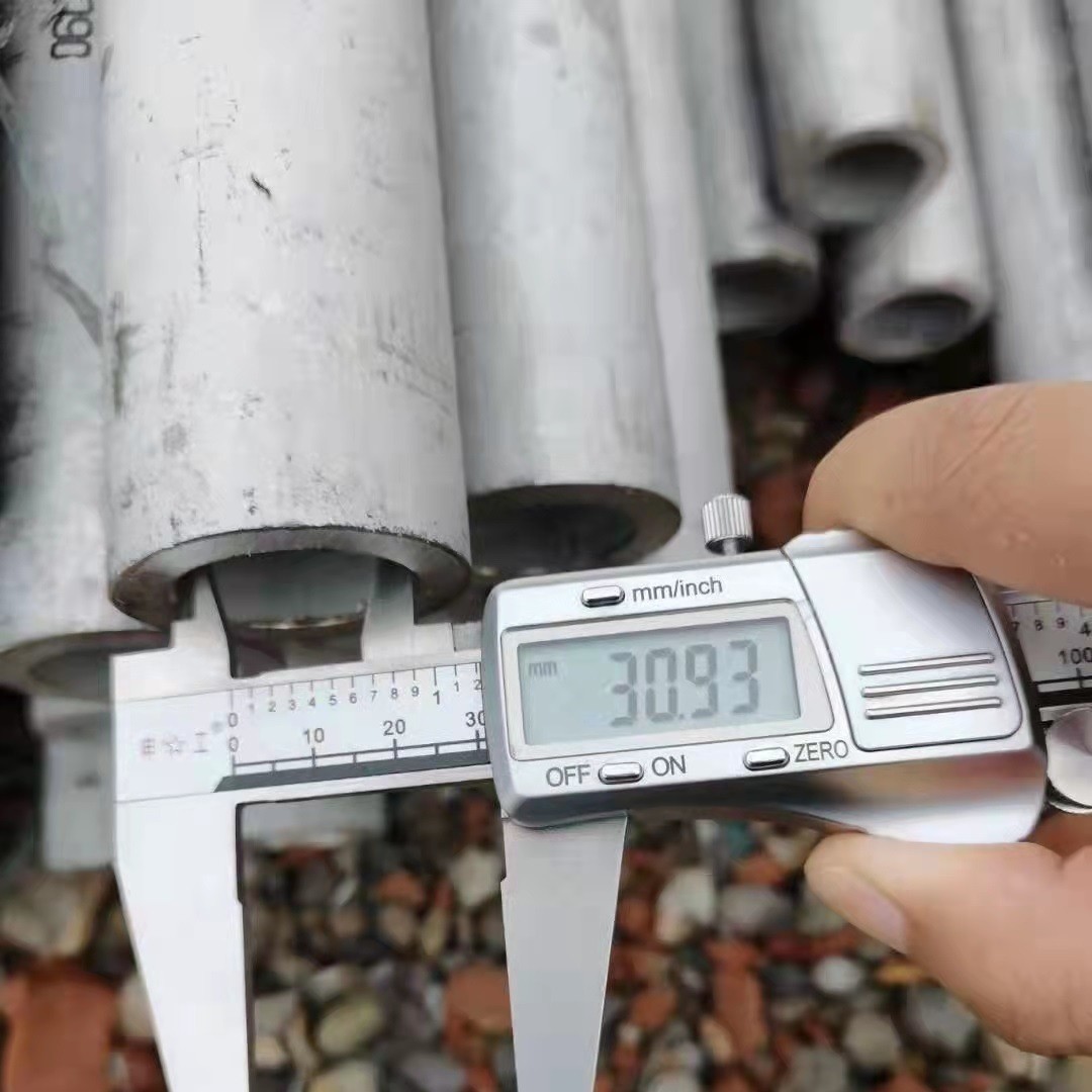 1.4301 High Pressure Stainless Steel Pipe 6-89mm DN10-DN400 Grade 304 ...